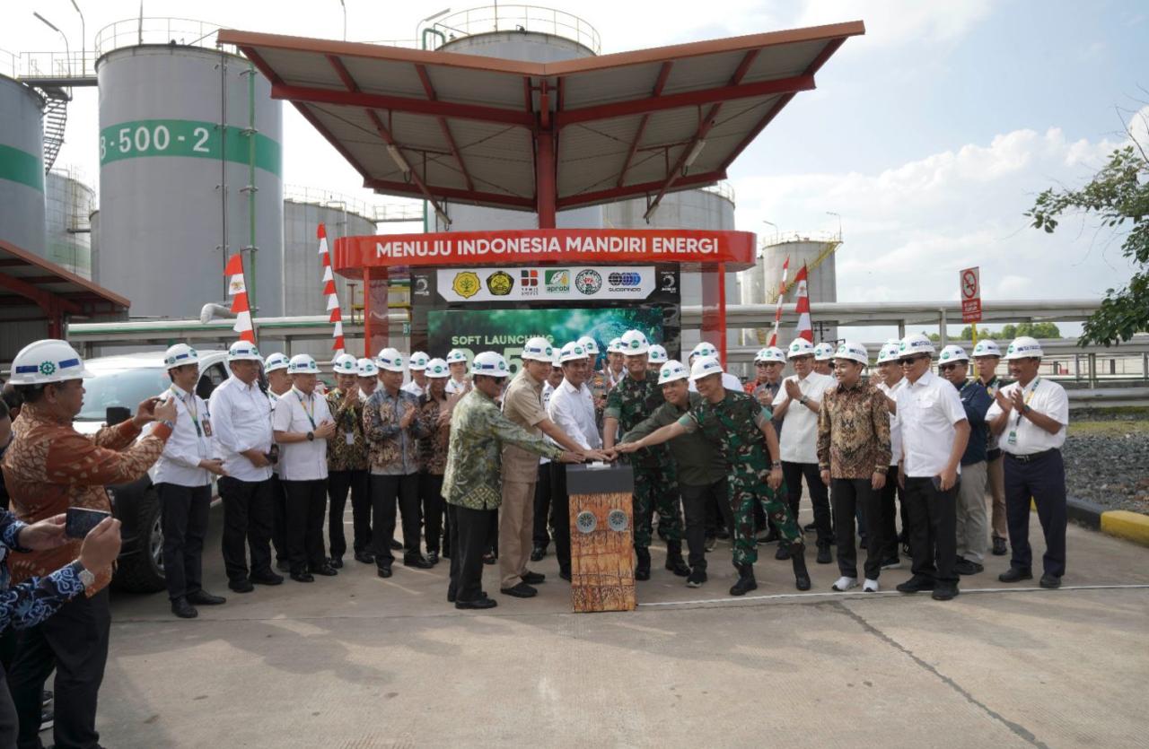 Cetak Sejarah: PT Jhonlin Agro Raya Tbk Jadi Perusahaan Pertama di ...